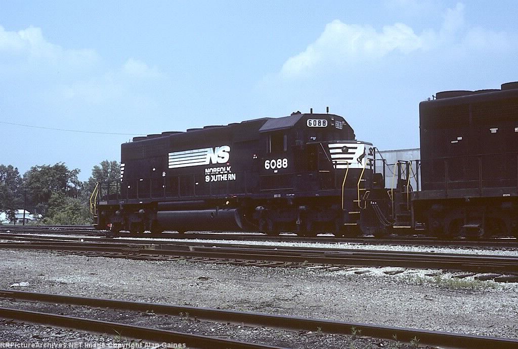 NS SD40-2 6088